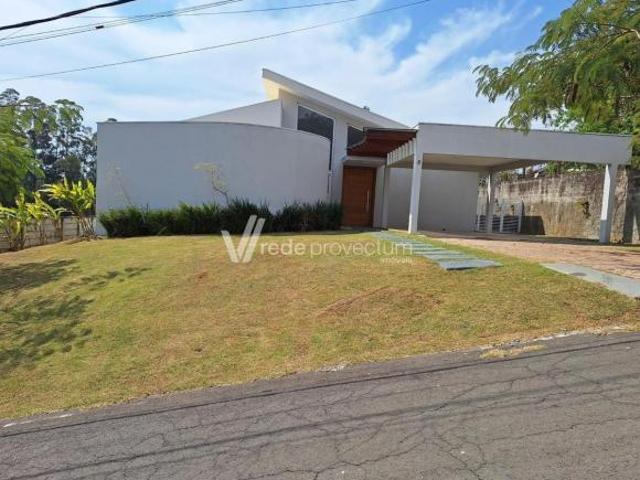 Casa Térrea a Venda 3 Suítes Condomínio Vinhedo SP
