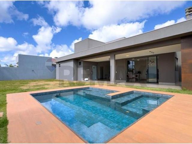 CASA TÉRREA À VENDA 3 SUÍTES E PISCINA COND. ESTÂNCIA QUINTAS DA ALVORADA JARDIM BOTÂNICO