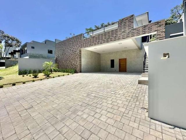 Casa térrea a venda 3 suítes, gourmet, escritório, Granja Viana Cotia SP