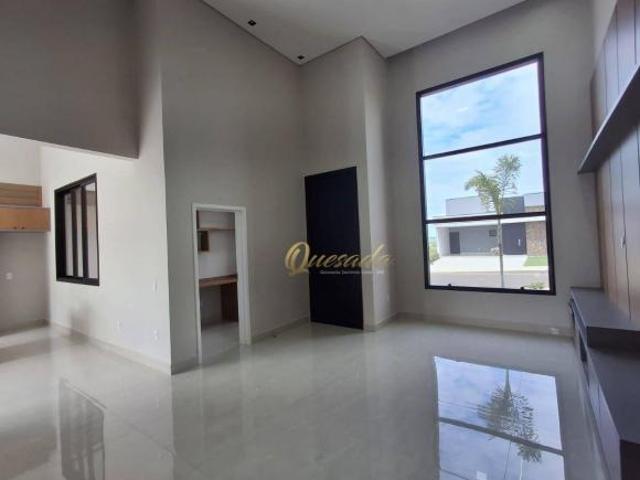 Casa térrea à venda, 3 suítes, piscina, planejados, Condomínio Dona Maria Cândida, Indaiatuba/SP