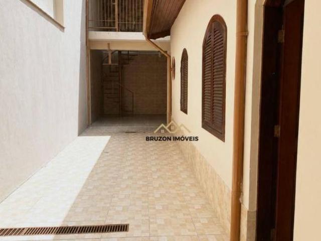 CASA TÉRREA À VENDA 3 QUARTOS 1 SUÍTE, C/ EDÍCULA 1 QUARTO E 1 BANHEIRO 250M² A.T, 230M² A.C