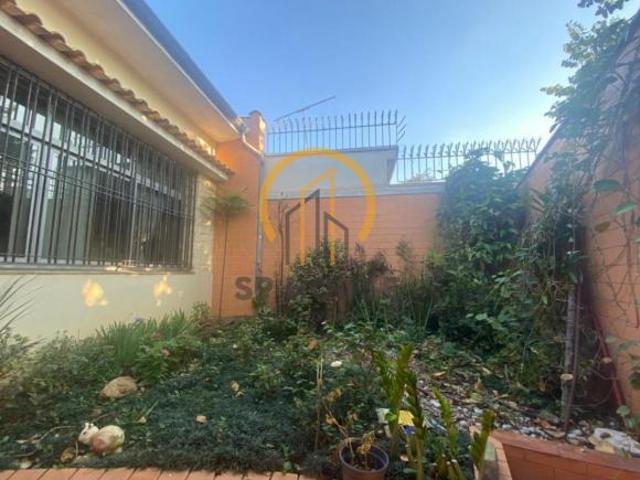 Casa térrea à venda, 3 quartos, 1 suíte, 144m², 2 vagas, Bosque da Saúde