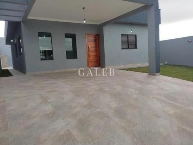 Casa térrea à venda, 3 quartos 1suíte, piscina, terreno de 384m²