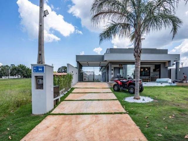 Casa Térrea à venda, 450M², 4 dormitórios, 3 benheiros. Avaré/ São Paulo