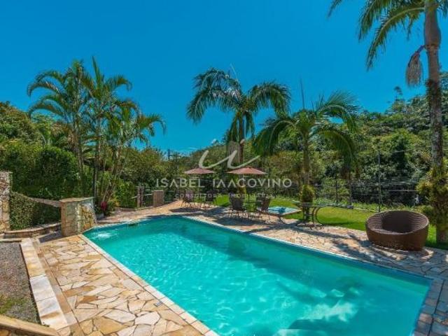 Casa térrea á venda, 4 suites, piscina, Condomínio Vale da Santa Fé, Vinhedo SP