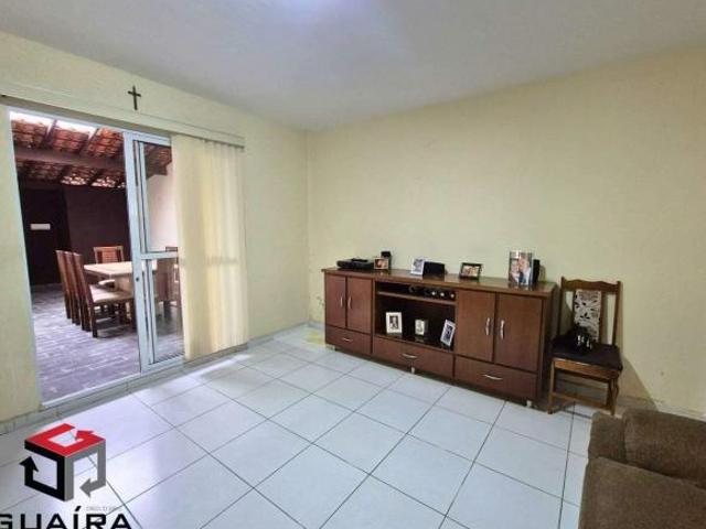 Casa Térrea à venda 4 quartos 2 suítes 2 vagas Metalúrgica Santo André SP