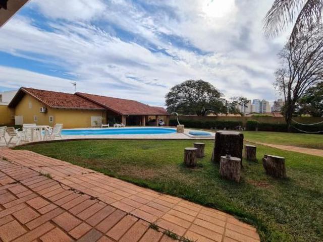 Casa Térrea à venda, 4 quartos, 2 vagas, Vila Miguel Couto Campo Grande/MS