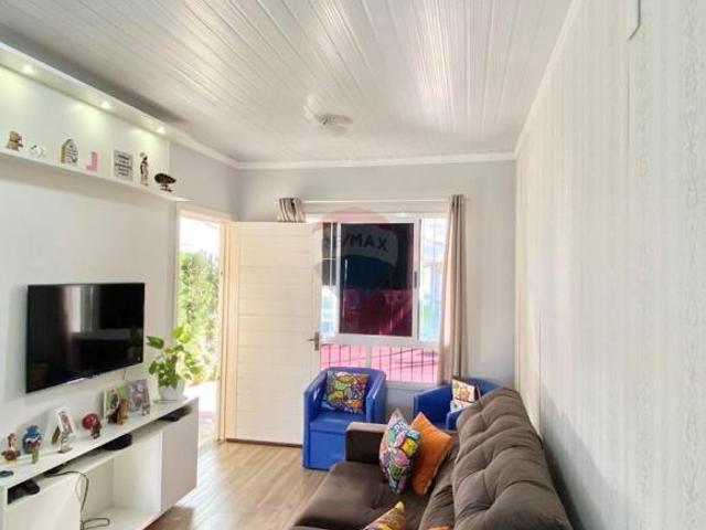 Casa térrea à venda, 65m2, 02 dormitórios, bairro Olaria, Canoas, RS