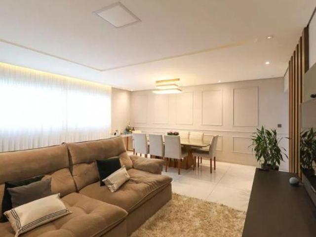 Casa térrea à venda, 682 m², 3 dormitórios 1 suíte, 5 vagas Vila Maria Alta!