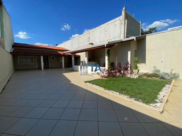 Casa térrea à venda, 95m²com 3 Quartos 1 suíte 5 vagas, por R$ 670