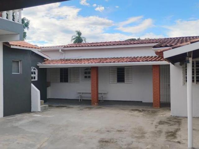 Casa Terrea a 200 metros da Praia