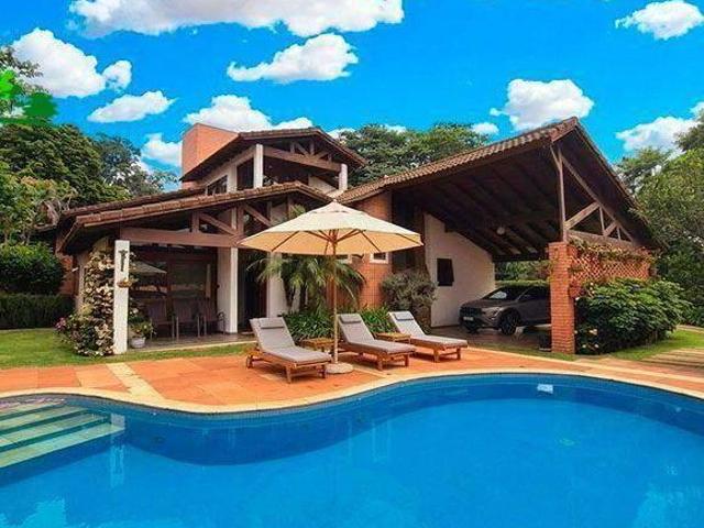 Casa térrea aconchegante e vista para o poente