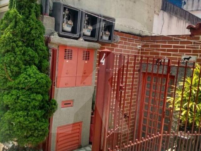 Casa térrea ao lado do Tucuruvi, com 3 casas de 1 dormitórios, 1 vaga de garagem, Confira !