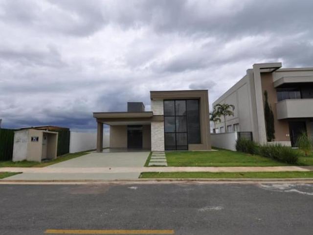 Casa térrea Alhaville 2 OPORTUNIDADE!