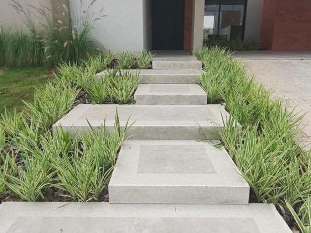 CASA TÉRREA ALPHAVILLE NOVA ESPLANADA 3, 3 SUÍTES COM PISCINA