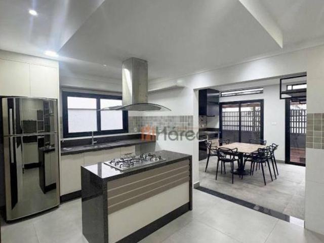 Casa “térrea”: Alphaville / Votorantim