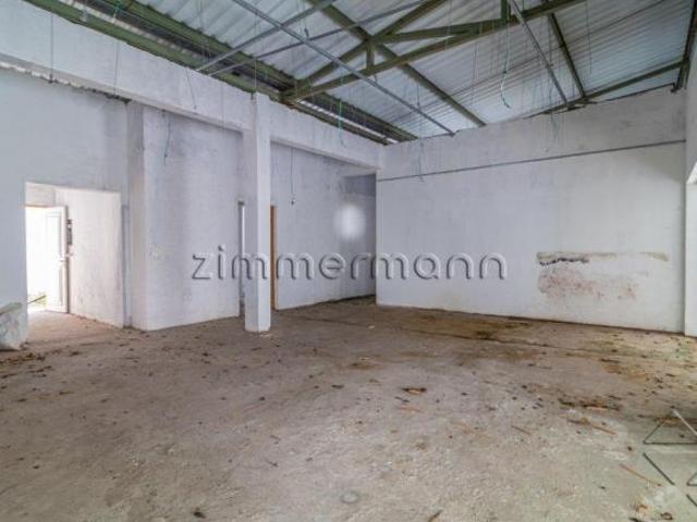 CASA TERREA ALTO DE PINHEIROS 3 DORMITÓRIOS 3 VAGAS