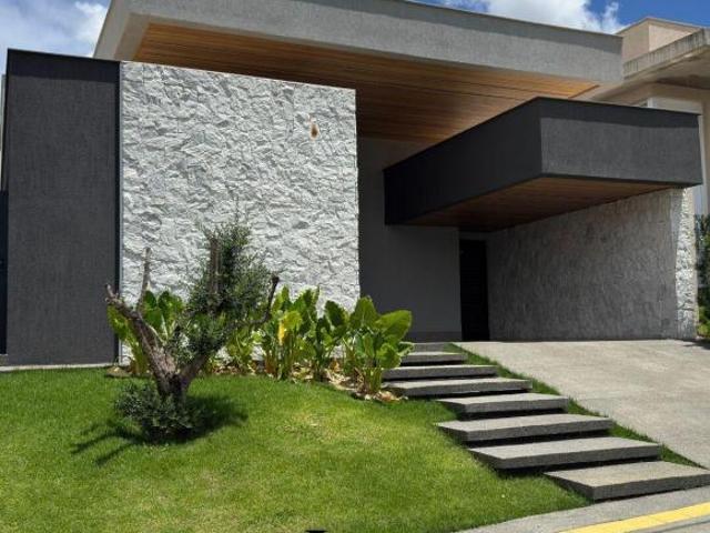 Casa térrea Alto Padrão