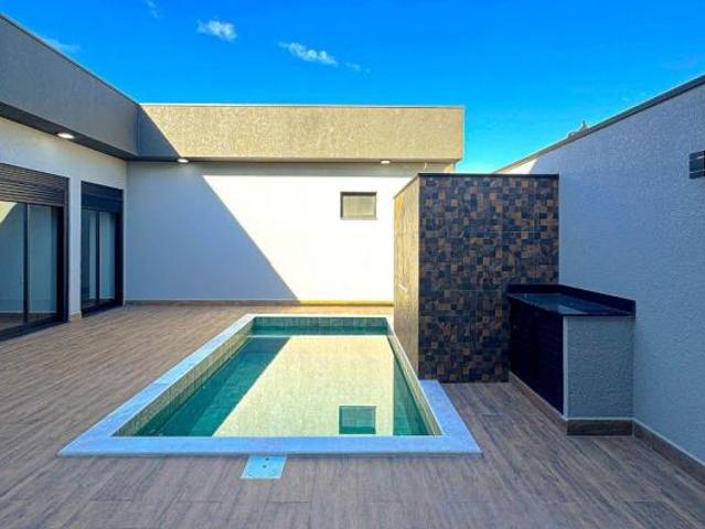 Casa térrea alto padrão à venda no condomínio Jardim Residencial Dona Maria Cândida em Indaiatuba