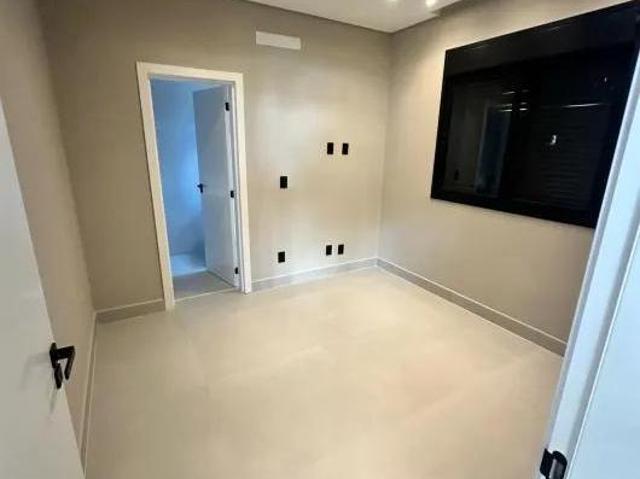 Casa térrea alto padrão à venda no Residencial Saint Patrick em Sorocaba SP