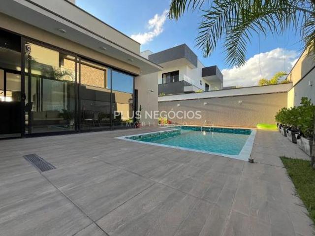 Casa Térrea Alto Padrão À Venda Alphaville Nova Esplanada 3 3 Suítes 1 master 252 m²