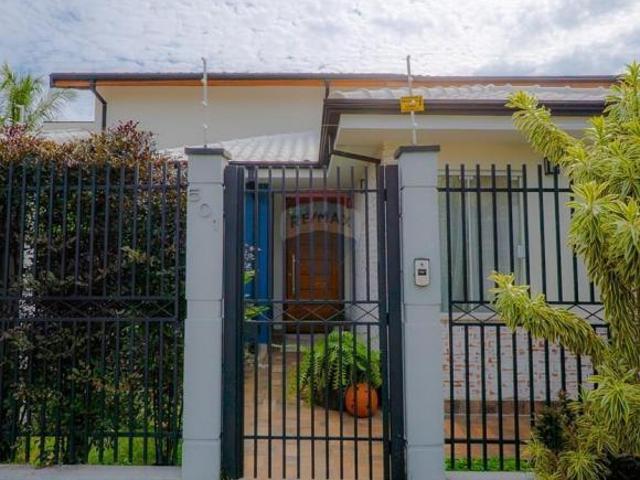 Casa Térrea Alto Padrão com 4 Suítes à Venda – Chácara Areal | Indaiatuba