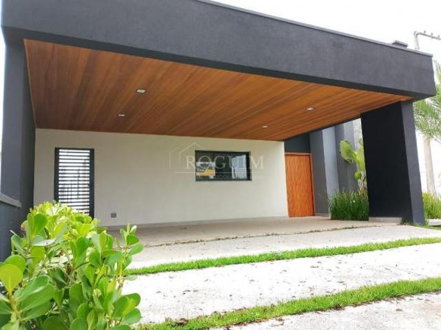 Casa térrea alto padrão com piscina Terras do Vale Caçapava