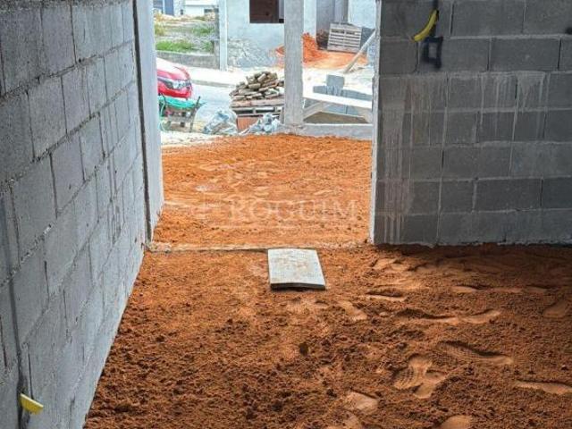 Casa térrea alto padrão localizado no Portal dos Pássaros