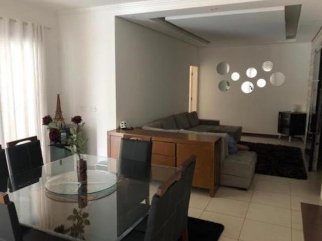 Casa térrea alto padrão no Condomínio Vale do Lago com 04 dorm 03 suítes, condomínio fechado em Soro