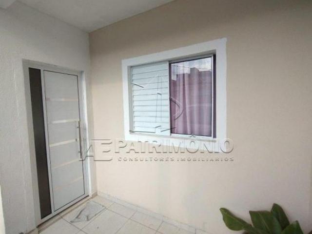 CASA TERREA AMATO COM 2 QUARTOS SENDO 1 SUITE