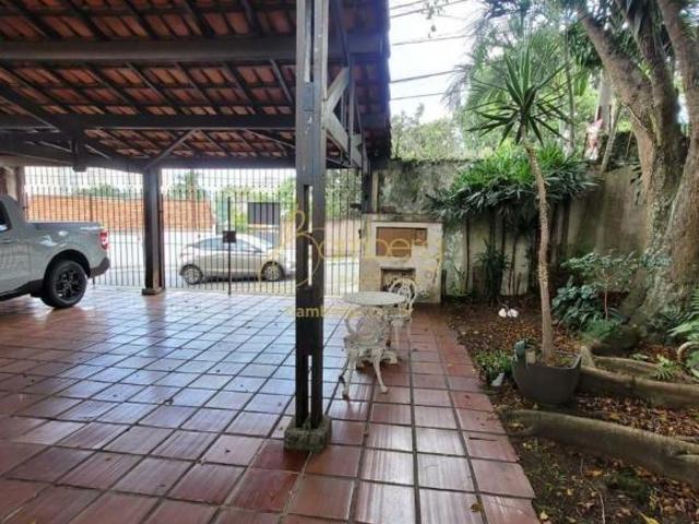 Casa térrea ampla à venda no Jardim Prudência