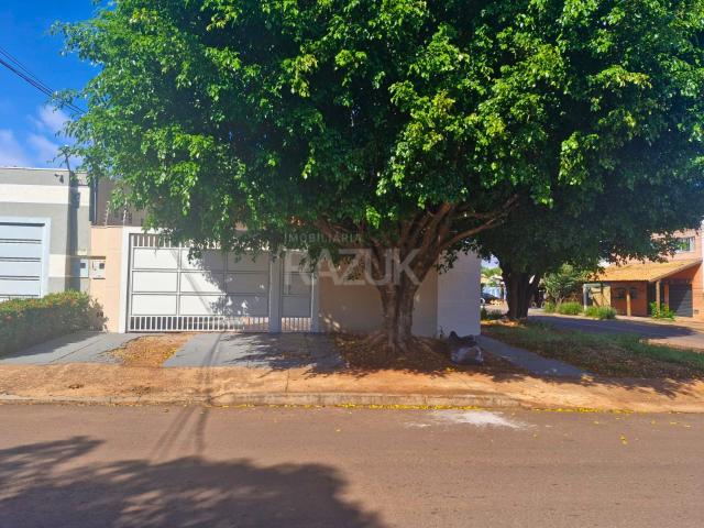 Casa Térrea ampla no bairro – Monte Castelo
