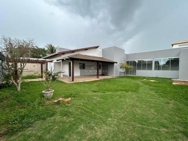 Casa Térrea Ampliada 210M² | 3 quartos sendo 2 suítes CHAPADA DOS GUIMARÃES Bairro Bom Clima