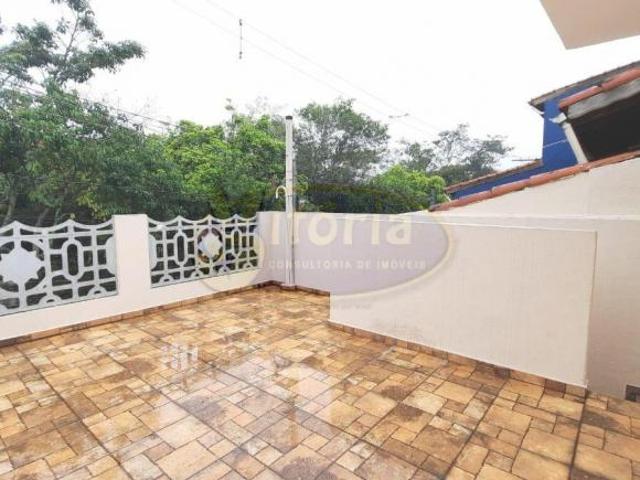 CASA TÉRREA ASSOBRADADA