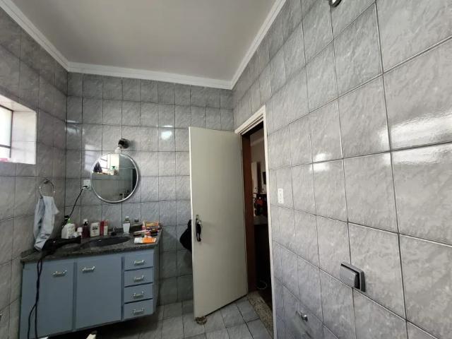 Casa terrea av. Cruzeiro do sul