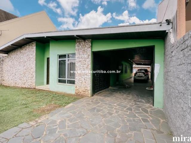 Casa térrea averbada com amplo terreno!