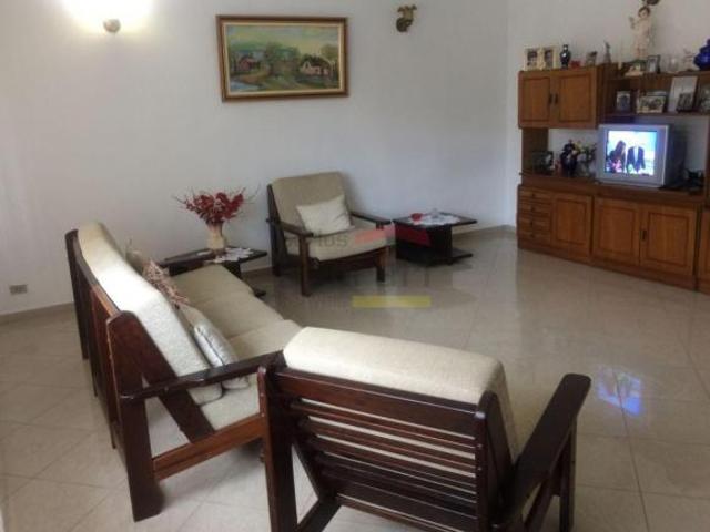 Casa térrea bem ampla no Tremembé !