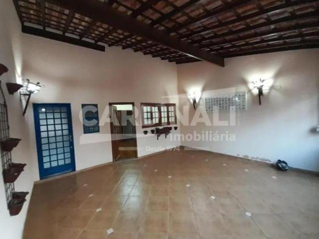 Casa Térrea bem localizada na Cidade de São Carlos