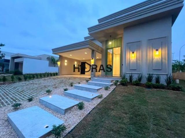Casa Neoclássica à Venda Belvedere 2 Cuiabá | 3 Suítes 392m²