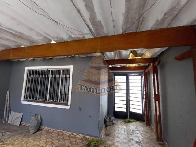 Casa térrea c/2 dormitórios entrada lateral vagas Tatuapé precisa reforma