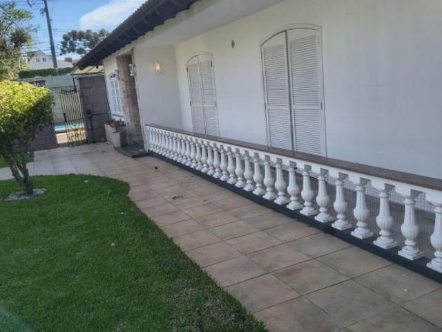 Casa TÉRREA c/ piscina e espaço gourmet!