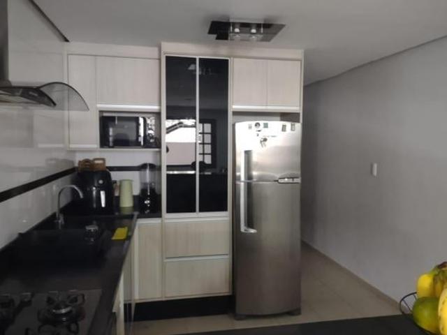 CASA TÉRREA C/ 3 DORMITÓRIOS SENDO 1 SUÍTE REFORMADA