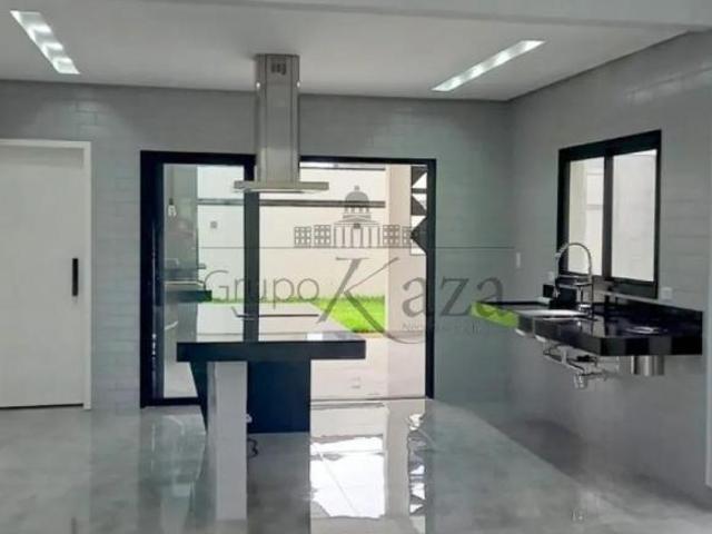Casa Térrea Caçapava Condomínio Terras do Vale 3 Dormitórios 165m²