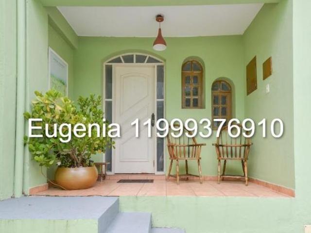 Casa Térrea Caxingui: 4 dormitórios, 3 vagas