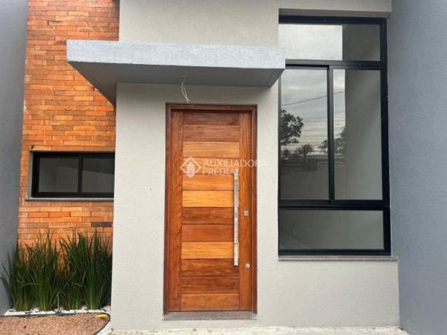 Casa térrea com 3 dorm no Bairro Fátima