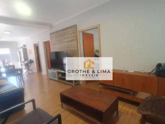 Casa térrea com 3 dormitórios, 1 suíte à venda, 160 m² Jardim Oriente São José dos Campos/SP