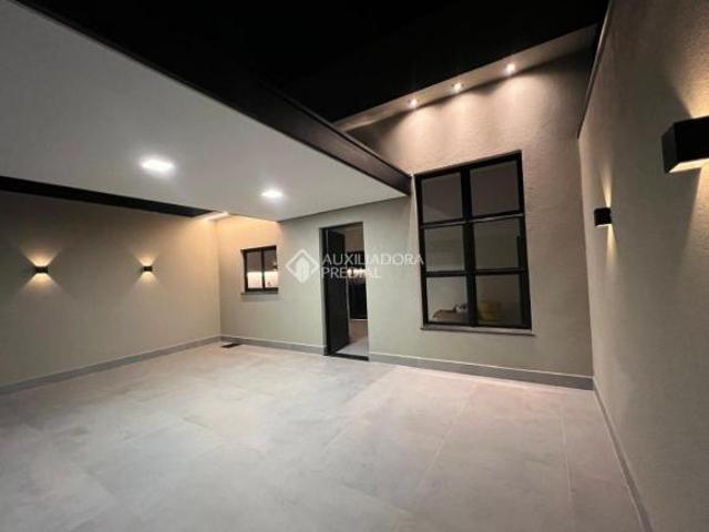 Casa Térrea com 3 Dormitórios 1 Suíte à Venda Jardim Bom Sucesso, Indaiatuba/SP, 3 vagas, acabam