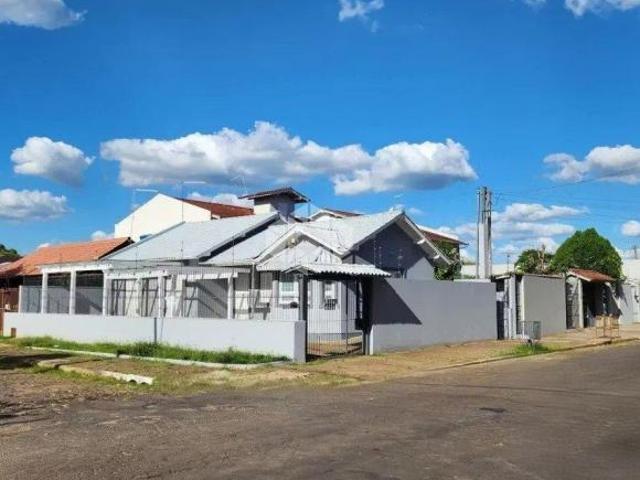Casa Térrea com 3 dormitorios 1 Suíte 3 Vagas 88 m² São Leopoldo