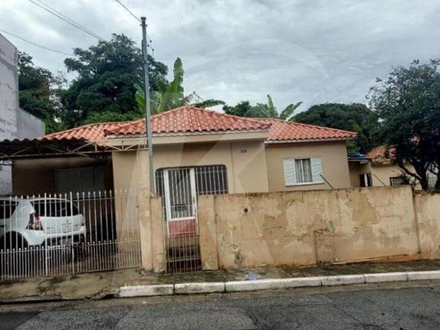 Casa Térrea com 3 Dormitórios, 1 vaga de garagem na Vila Gustavo