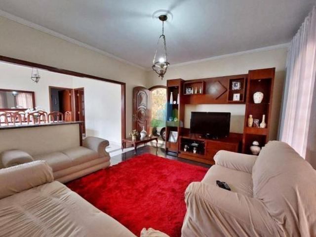 Casa Térrea com 3 Dormitórios, 2 Suítes e Espaço Gourmet Jardim Campos Elíseos Campinas/SP R$